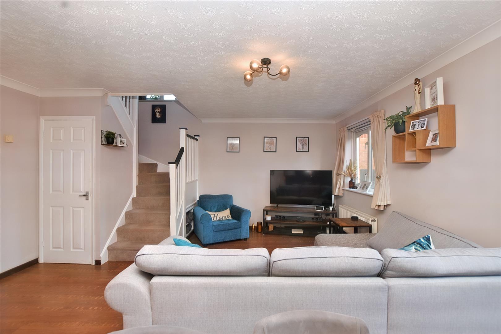 Property Details for Dutchells Way, Eastbourne - Town Property Estate ...